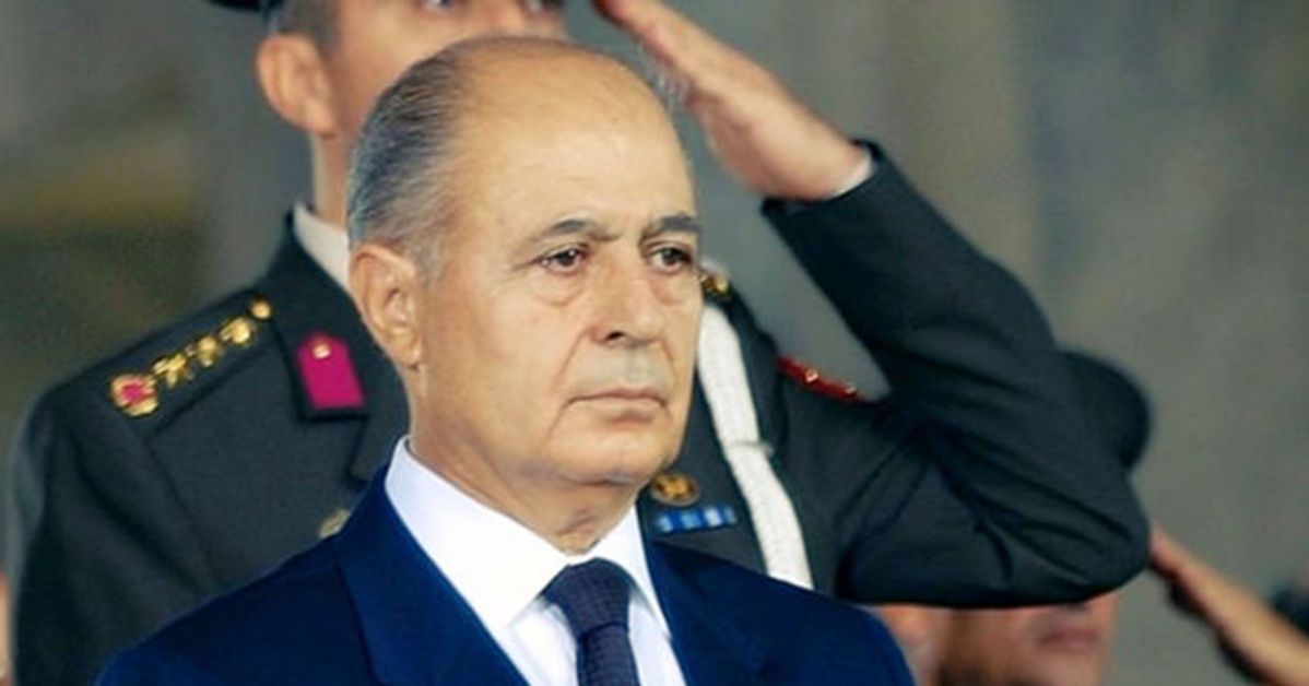 Ahmet Necdet Sezer kimdir? Ahmet Necdet Sezer kaç yaşında ve hangi ...