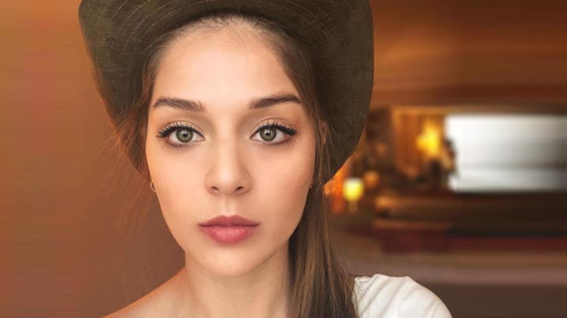 Ecem Çalhan kimdir, nereli ve kaç yaşında? Tozluyaka'nın Cemre'si Ecem ...