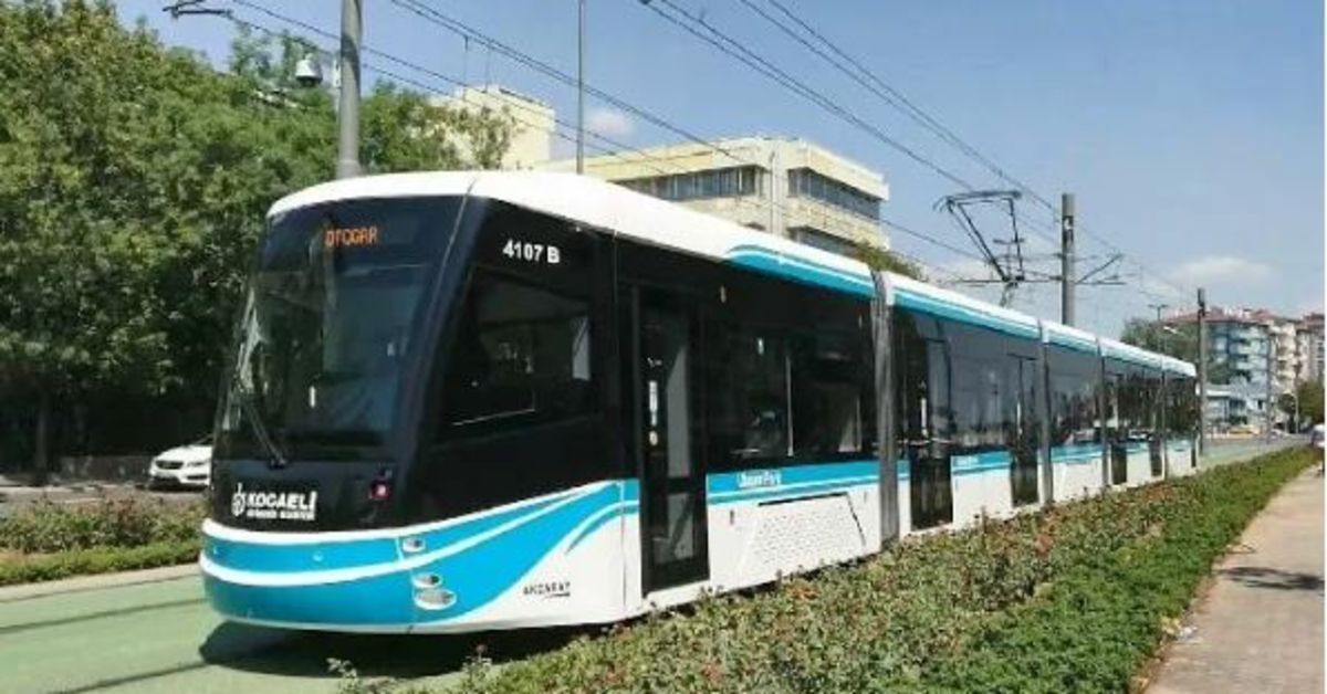 İzmit Tramvay Durakları: İzmit Tramvay Hattı, Güzergahı, Durak İsimleri ve Sefer Saatleri