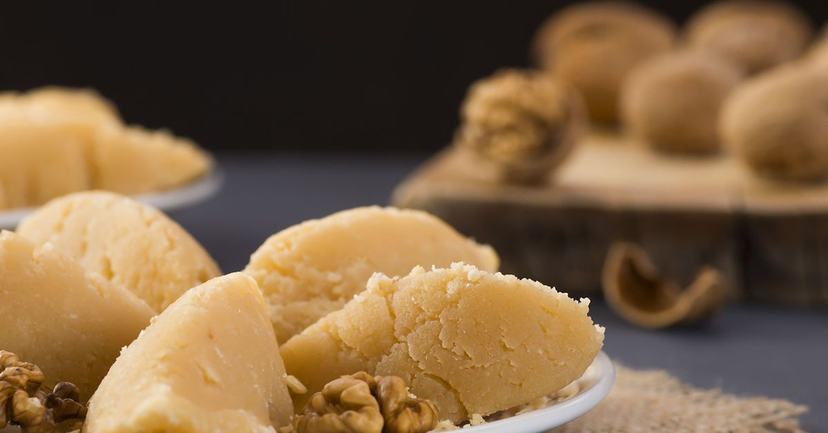 Helva Neyden Yapılır? Helva Nasıl Yapılır, Malzemeleri Nedir?