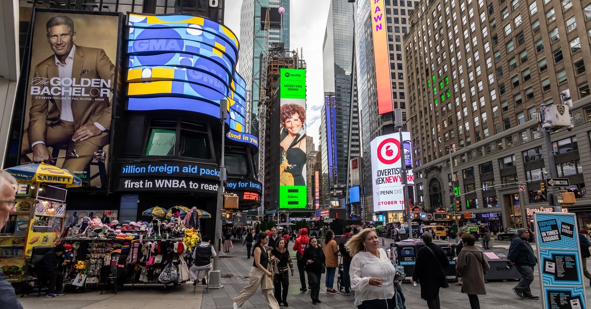 Spotify ile Müzeyyen Senar New York Times Meydanı'nda - Teknoloji Haberleri