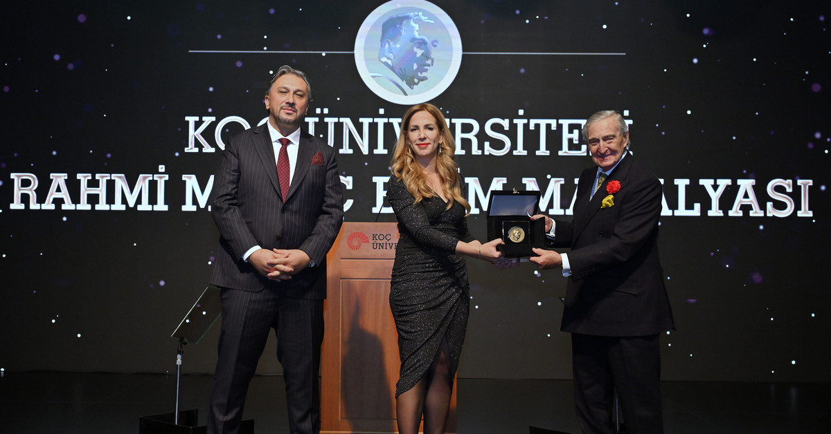 Rahmi M. Koç Bilim Madalyası’nın sahibi Prof. Dr. Ayşe Zarakol oldu Rahmi M. Koç Bilim Madalyası’nın sahibi Prof. Dr. Ayşe Zarakol oldu
