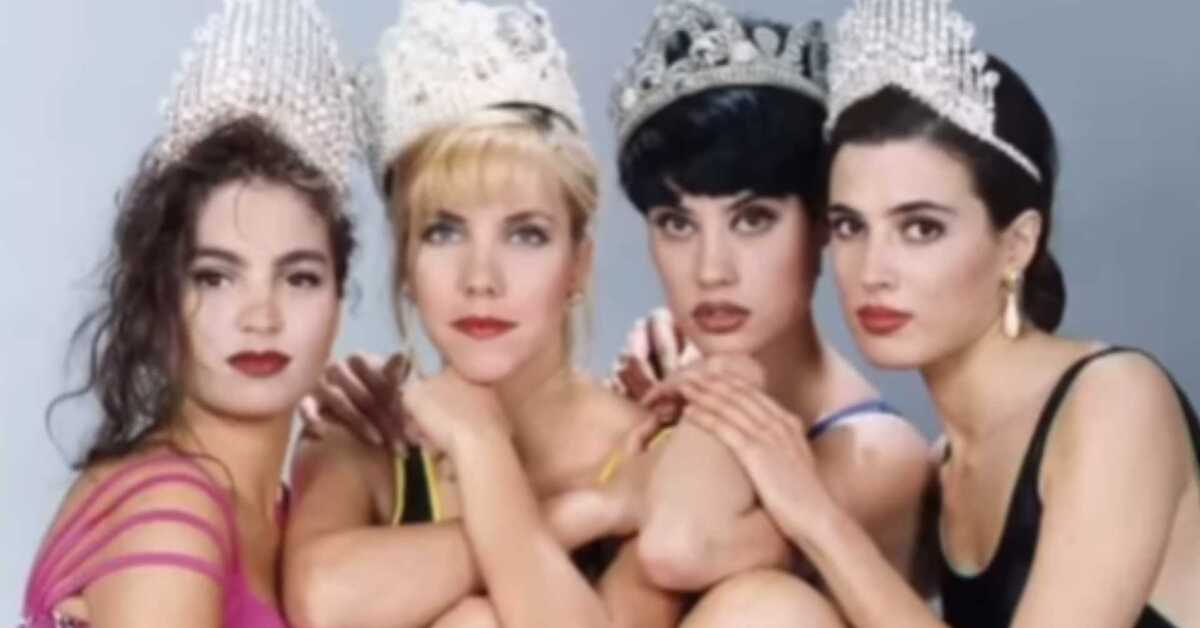 Bir fotoğraf 4 Türkiye güzeli; Sibel Tan, Begüm Özbek, Esin Moralıoğlu ...