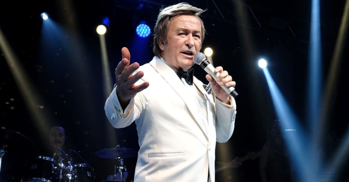 Erol Evgin'den erken Sevgililer Günü