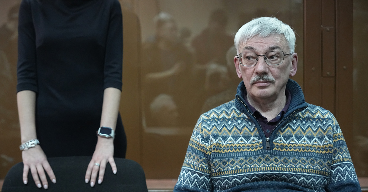 Rusya'da insan hakları aktivisti Oleg Orlov'a hapis cezası verildi | Dış Haberler