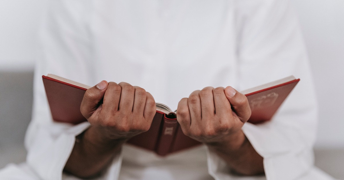 Rahman Suresi okunuşu ve Türkçe anlamı… Rahman Suresi tefsiri, Arapça ...