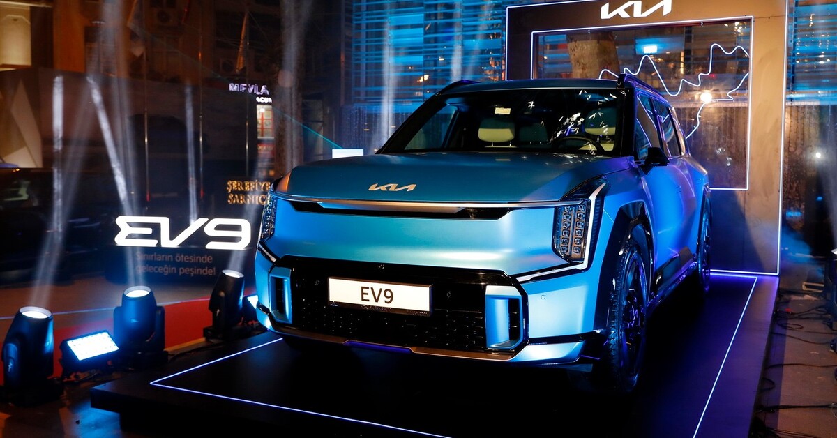 Kia, tam elektrikli SUV modeli EV9'u tanıttı - Otomobil Haberleri