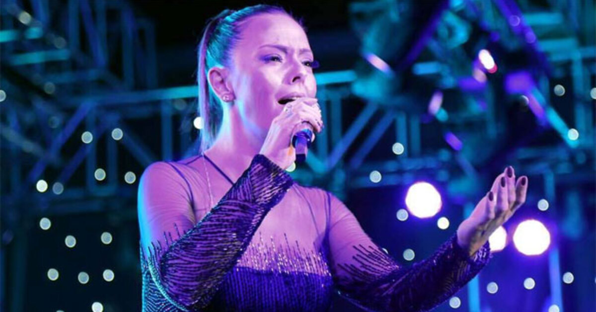 Ebru Gündeş kimdir, kaç yaşında? Ebru Gündeş'in hayatı ve biyografisi