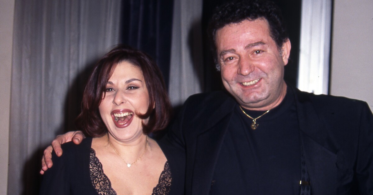 Kayahan vefatının 9'uncu yılında anılıyor: Şarkıları sonsuza dek ...