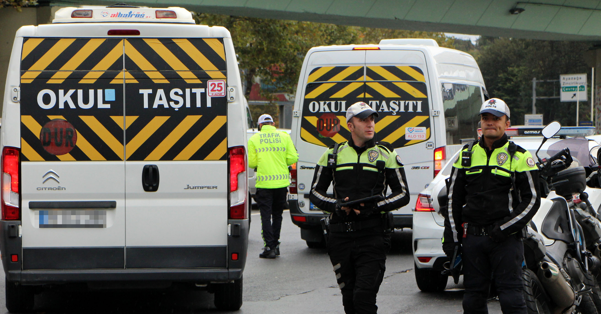 Son dakika: İstanbul'da okulların çevresinde yapılan polis ...