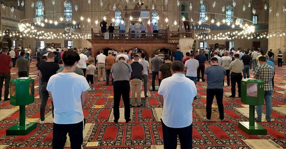 Cuma namazı kılınışı: Cuma namazı nasıl kılınır, kaç rekattır, hangi ...