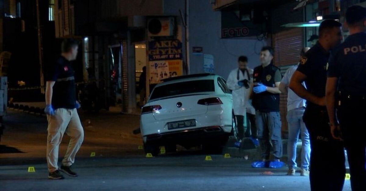 Küçükçekmece'de plakasız araçtan ateş açıldı: 1'i ağır 2 yaralı | Son ...