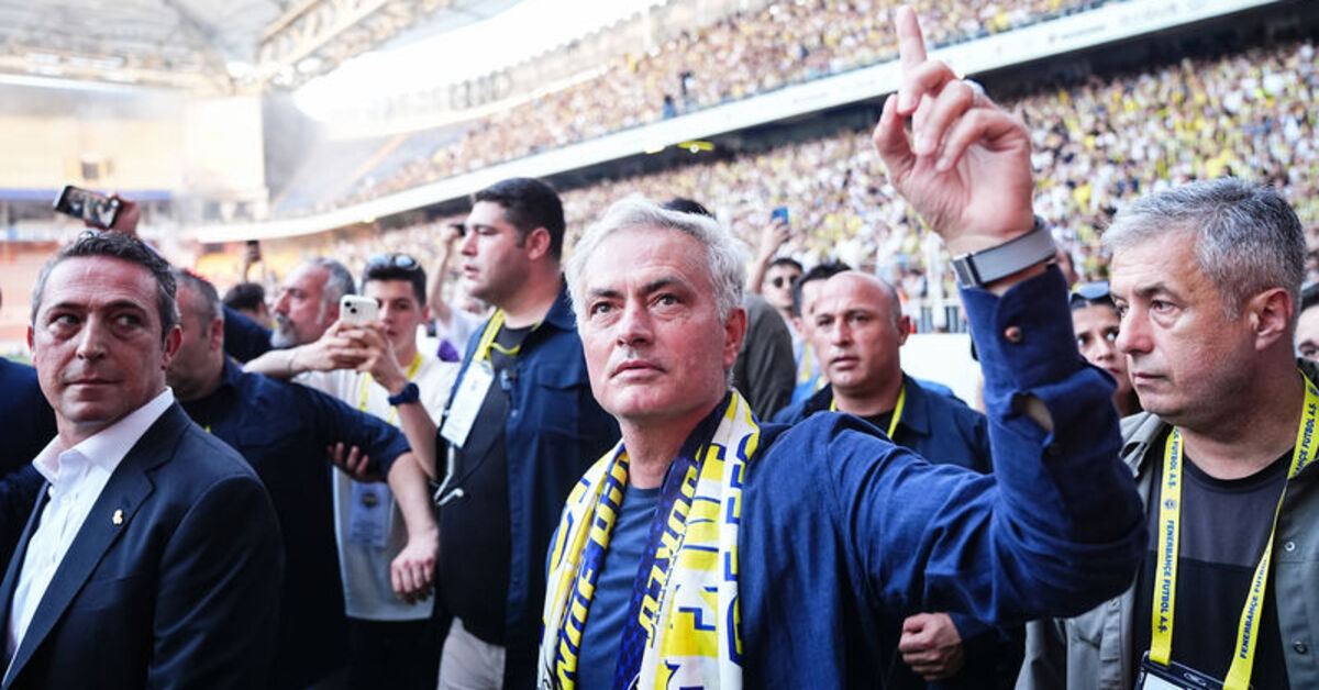 Fenerbahçe Teknik Direktörü Jose Mourinho 'en'lerini açıkladı ...