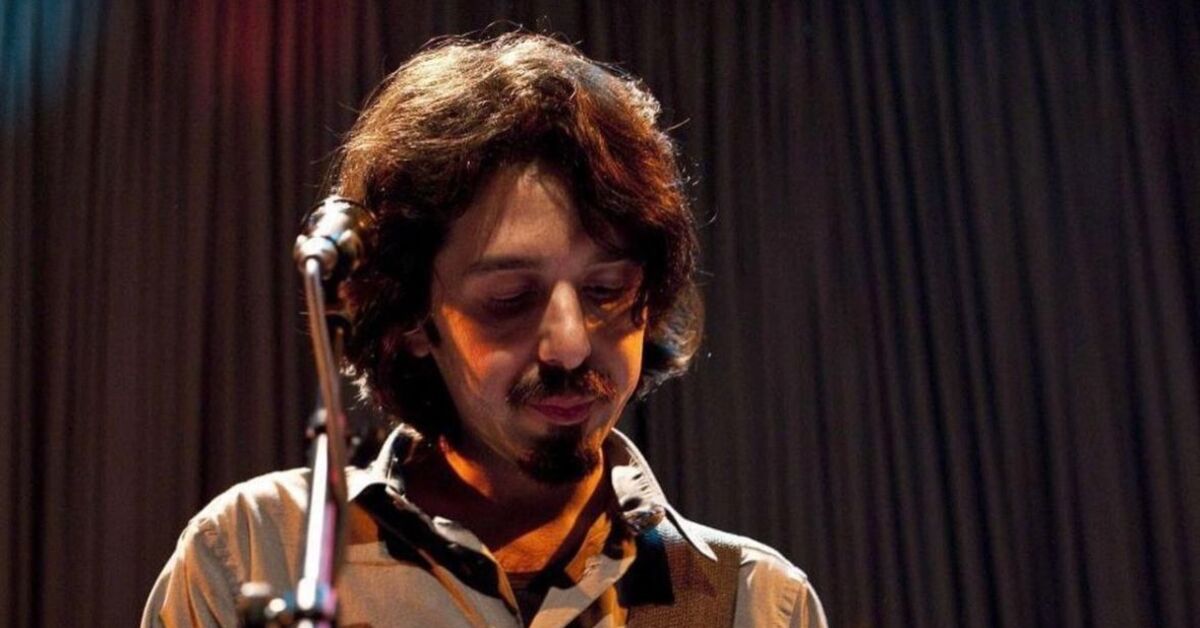 Replikas grubunun solisti Gökçe Akçelik'ten acı haber! Gökçe Akçelik ...