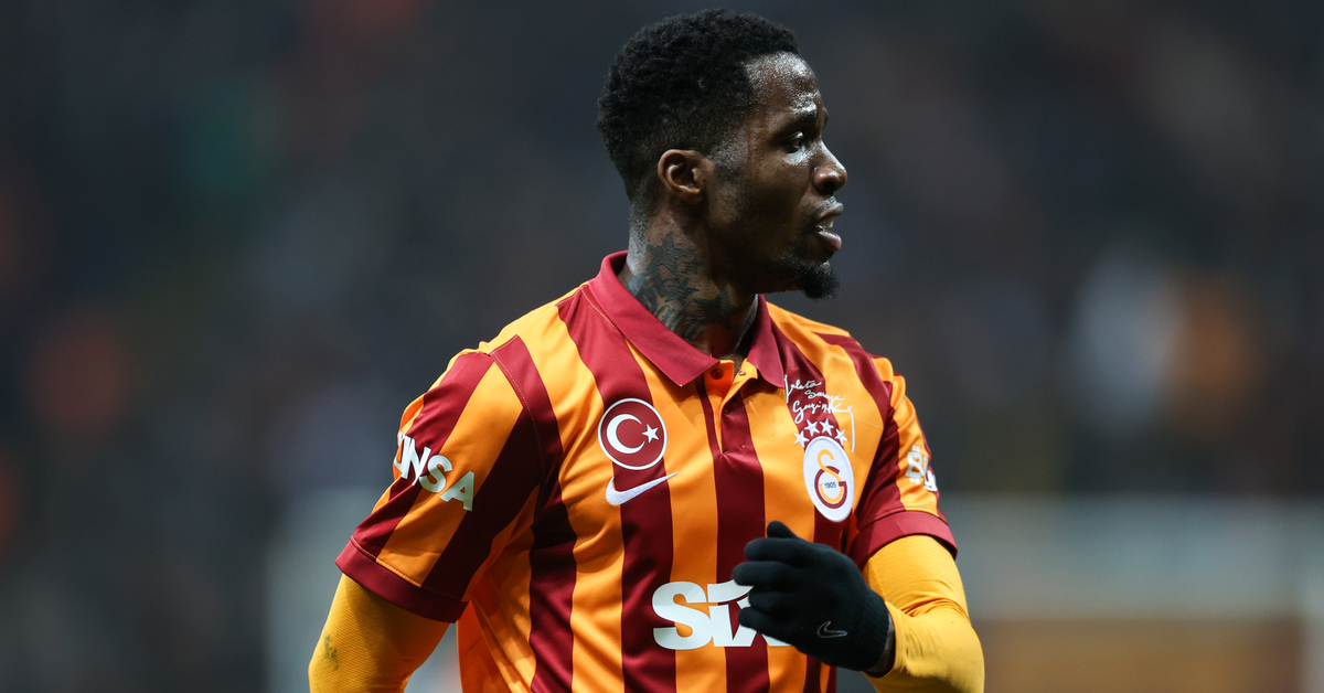 Wilfried Zaha, Lyon'da mutsuz! - Galatasaray Haberleri