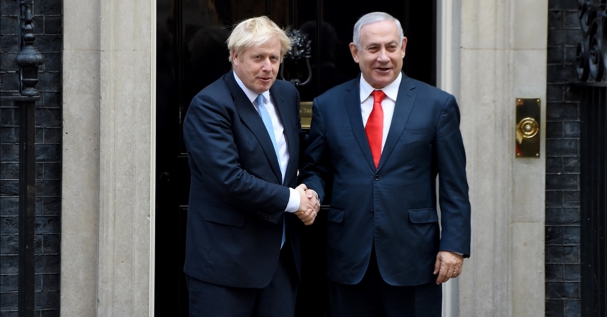 Boris Johnson, Netanyahu'nun ziyaretinden sonra banyosunda dinleme ...