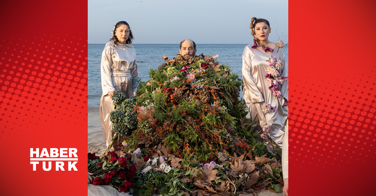 'Balina' 18 Ekim'de sahnede