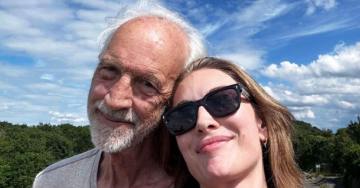 Yasemin Kay Allen, babası Dudley Allen'ı kaybetti - Magazin haberleri