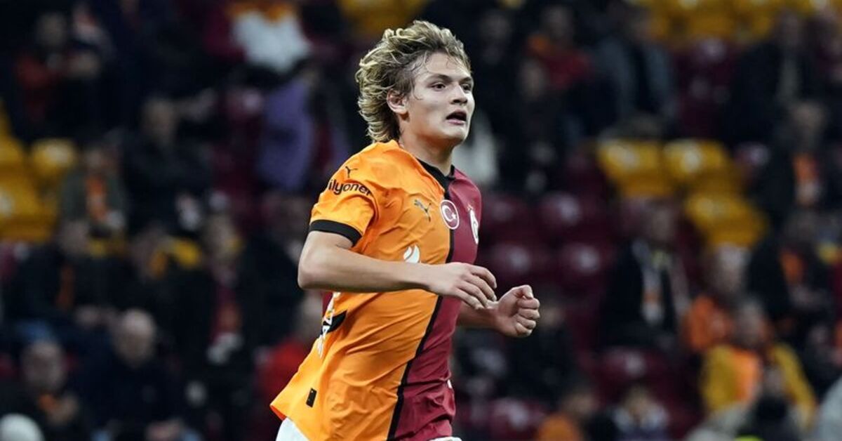 Efe Akman: Çocukluk aşkımda ilk defa ilk 11'deydim - Galatasaray Haberleri