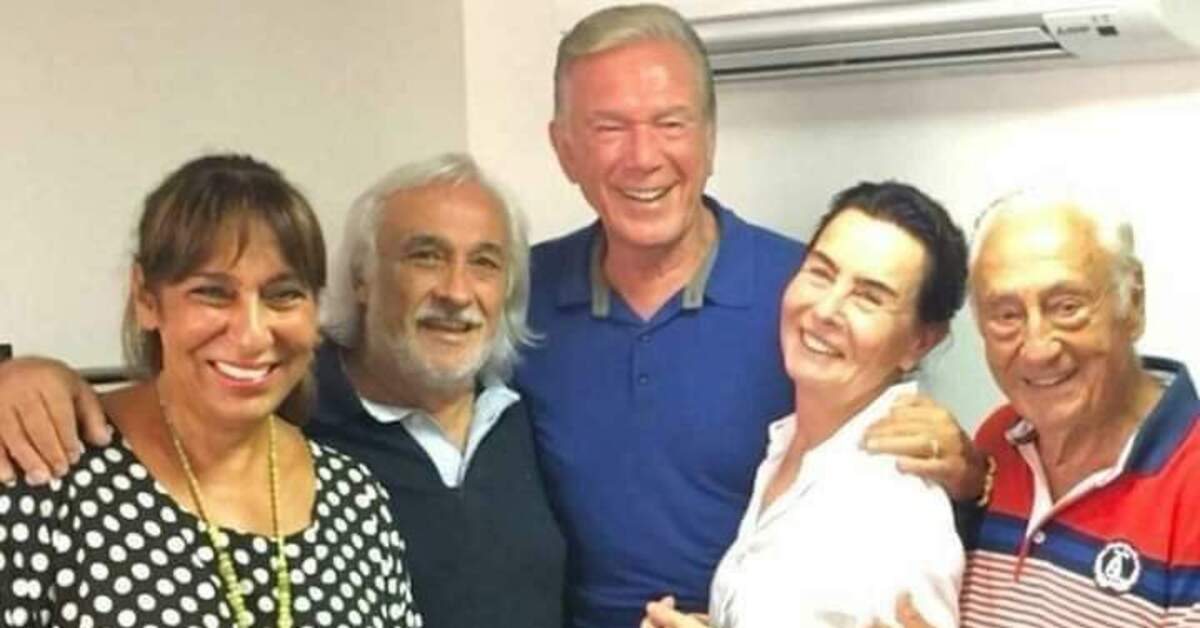Uğur Dündar'dan nostaljik paylaşım: Ah, ne güzel günlerdi onlar ...