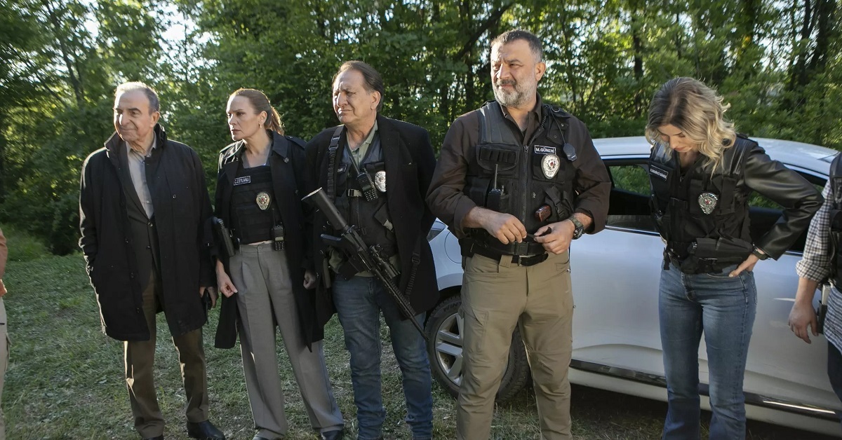 Arka Sokaklar bu akşam var mı, yok mu, neden yok? Arka Sokaklar yeni bölüm ne zaman? 6 Haziran ...