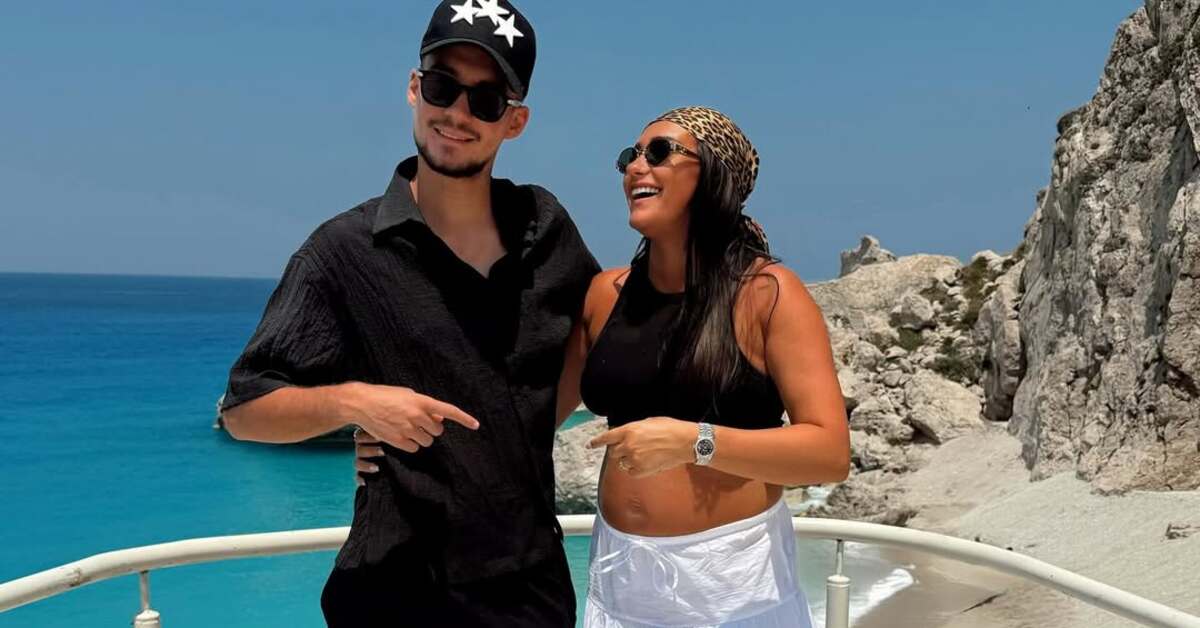 Ernest Muçi ve Klea Verri, ilk bebeklerini beklerken tatile çıktılar ...