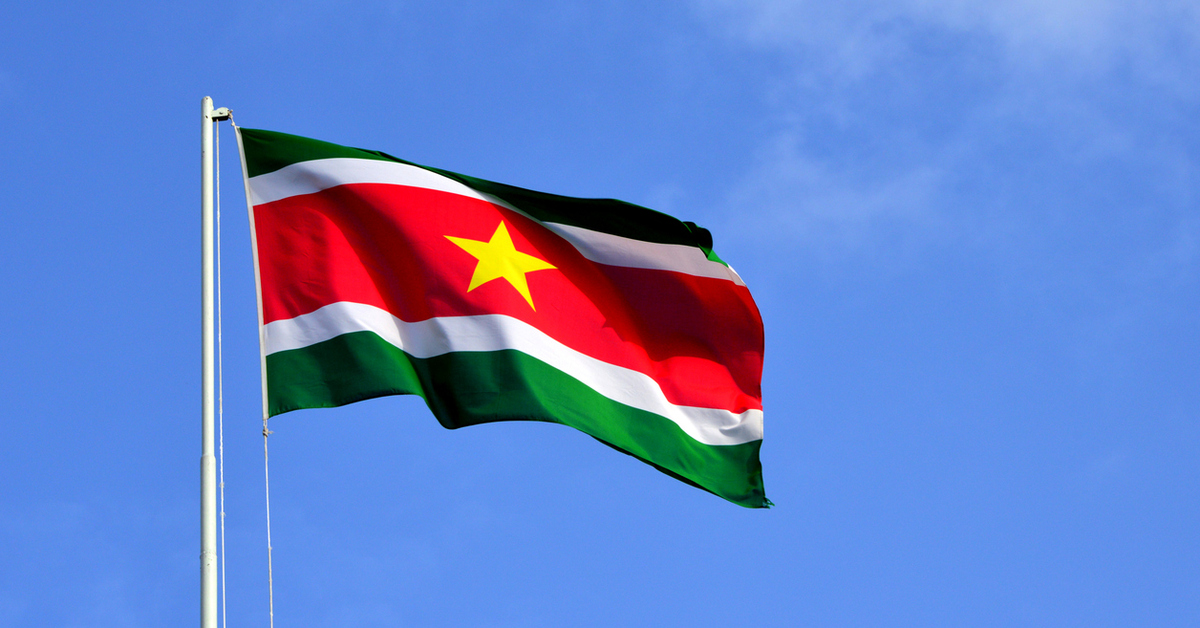 Surinam bayrağı nedir? Surinam bayrağının üzerinde hangi semboller ve ...