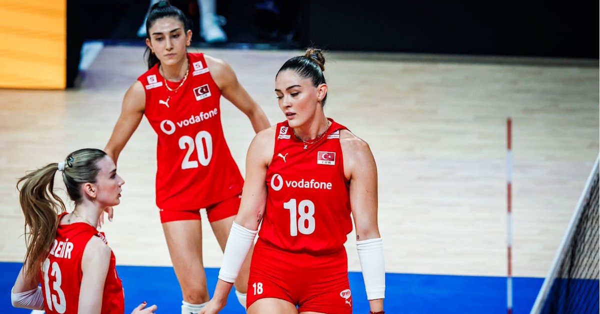 Japonya: 3 - Türkiye: 2 | MAÇ SONUCU (Filenin Sultanları çeyrek finalde ...