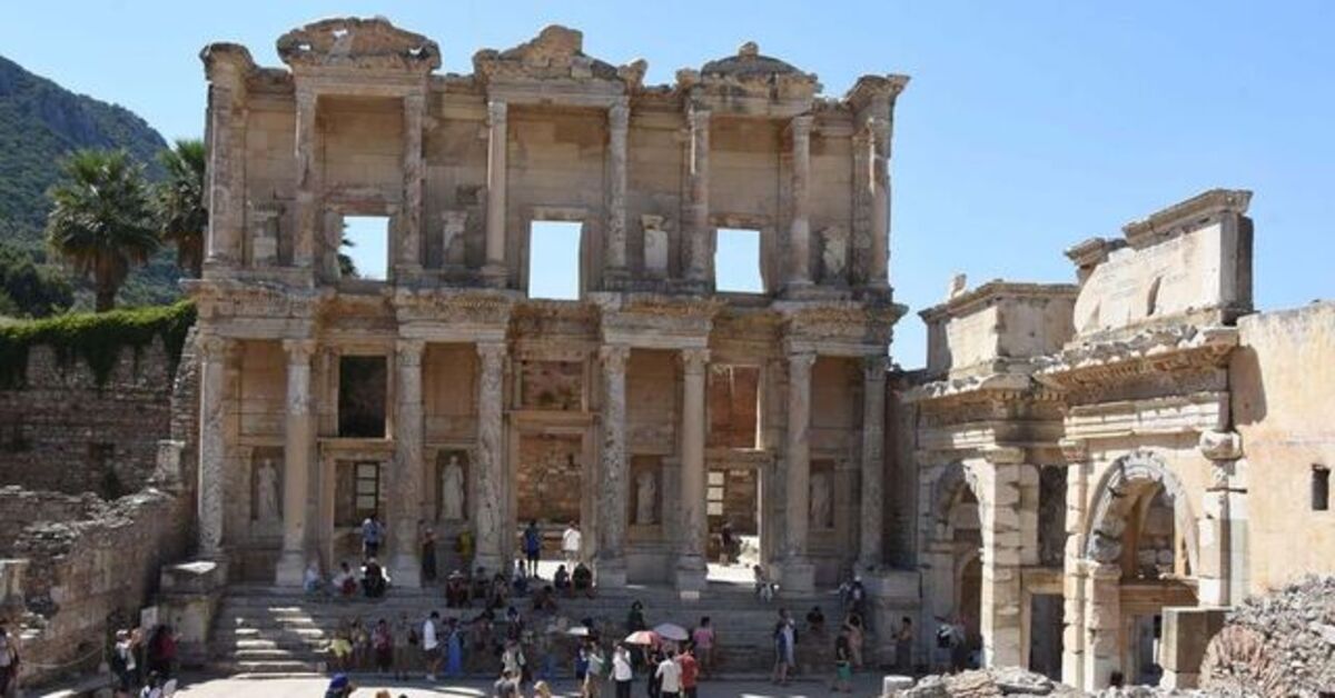 Efes Antik Kenti nerede? Efes Antik Kenti hangi şehirde, ilde, bölgede?