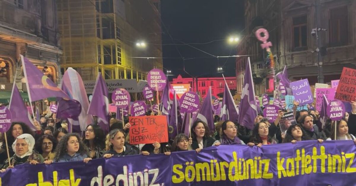 Taksim'de kadına şiddete karşı yürüyüş | Son dakika haberleri