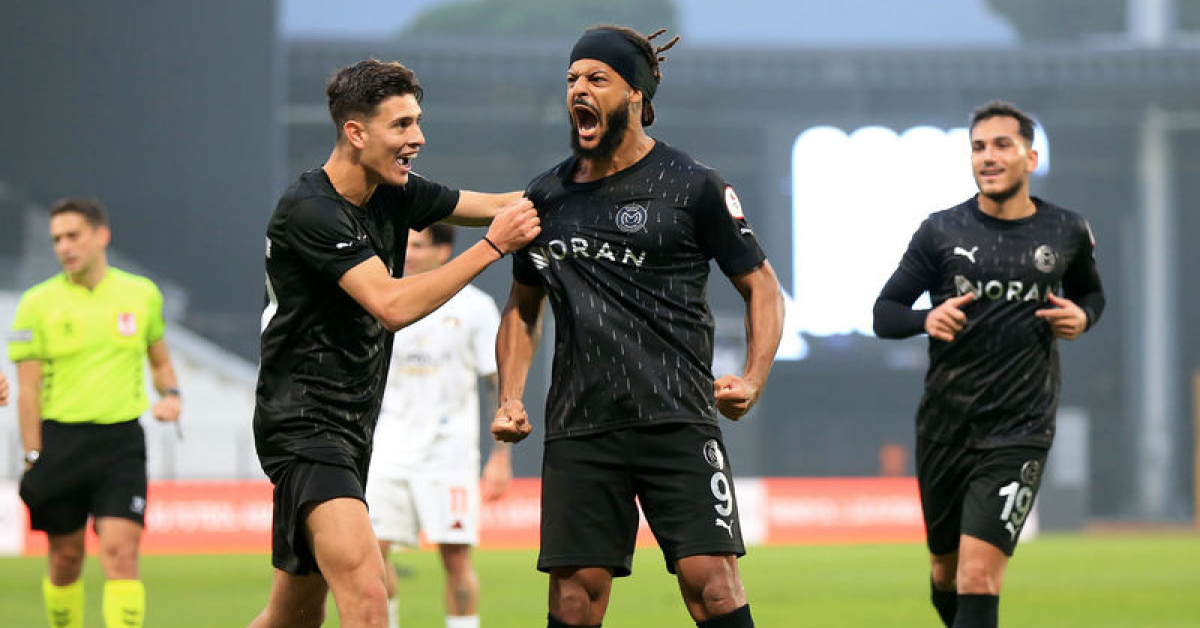 Manisa FK: 2 - Van Spor FK: 1 | MAÇ SONUCU - Futbol Haberleri