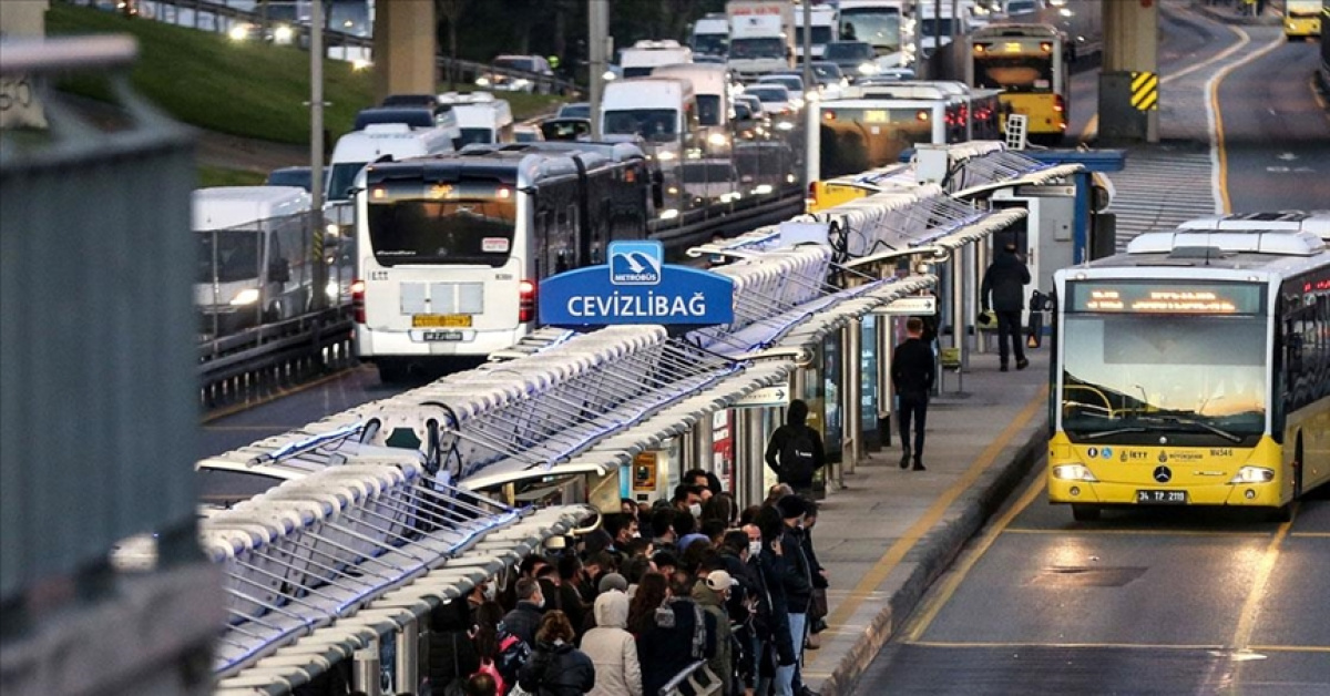YENİ İSTANBUL TOPLU TAŞIMA ÜCRETLERİ 2026 TARİFES: İstanbul'da zamlı ...