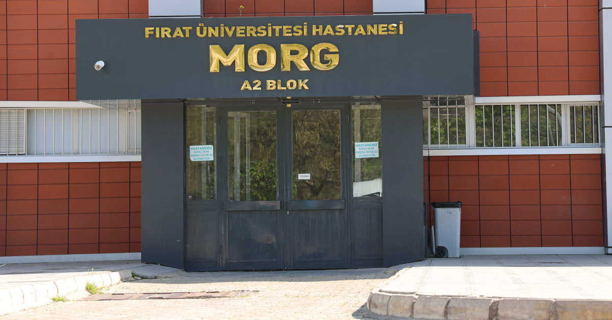 Üzerine beton blok düştü! Feci ölüm! | Son dakika haberleri