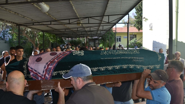 30 bıçak darbesiyle öldürülen Hacer Çağla, evden bayram harçlığı alma ...