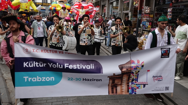 Trabzon'da 'Kültür Yolu Festivali' 'horon' ile başladı - Trabzon Haberleri