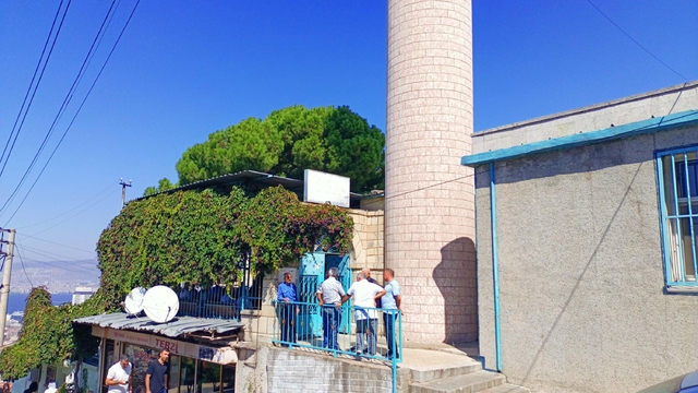 Köprüden düşen otomobilde ölen 3 kadın, son yolculuğuna uğurlandı ...