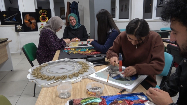 Bingöl'de gençlik merkezlerinden rekor: Bir yılda 292 bin gence ...
