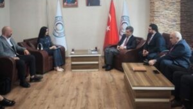 Ferudun Cevahiroğlu, Birleşik Arap Emirlikleri diplomatlarını kabul ...