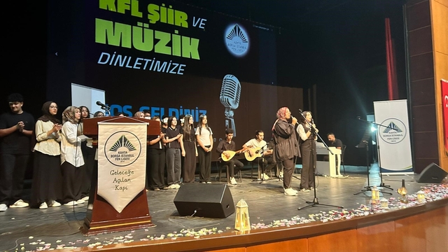 Kahta Borsa İstanbul Fen Lisesi'nden duygu dolu program - Adıyaman ...